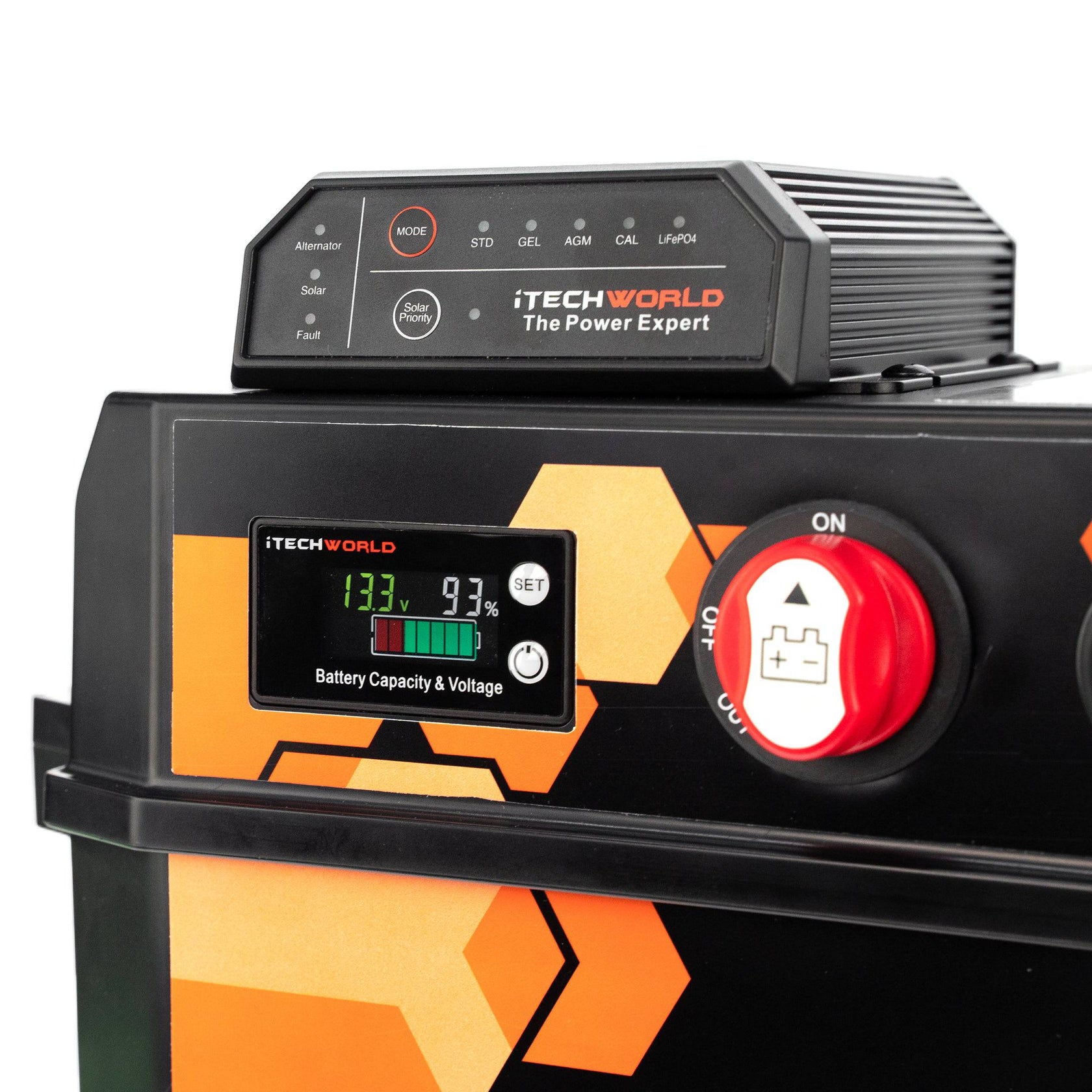 GoFurther Battery Box with Integrated iTECHDCDC25 | iTechworld